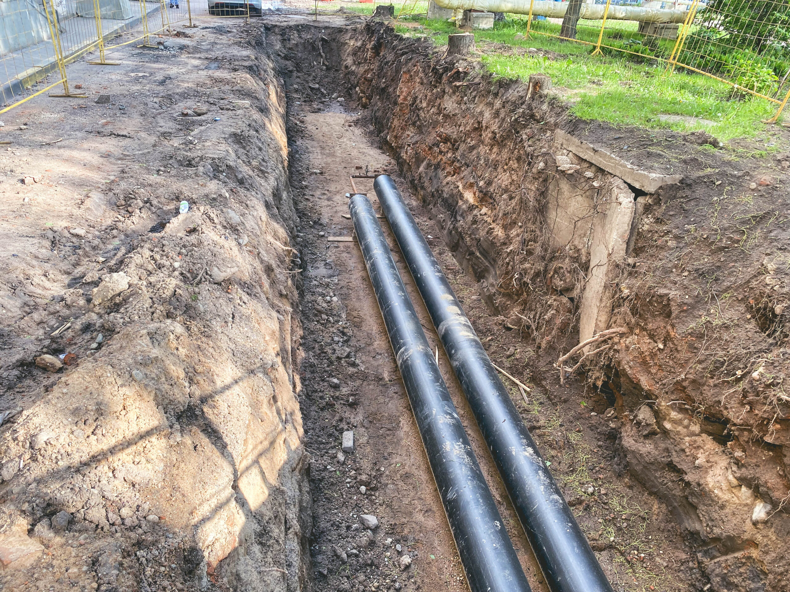Is My Sewer Line Damaged? 8 Common Signs I Markool
